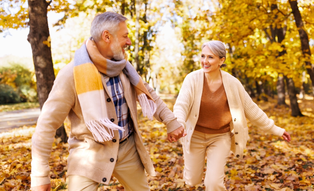 5 Ways Autumn Looks More Beautiful with Premium IOLs After Cataract ...